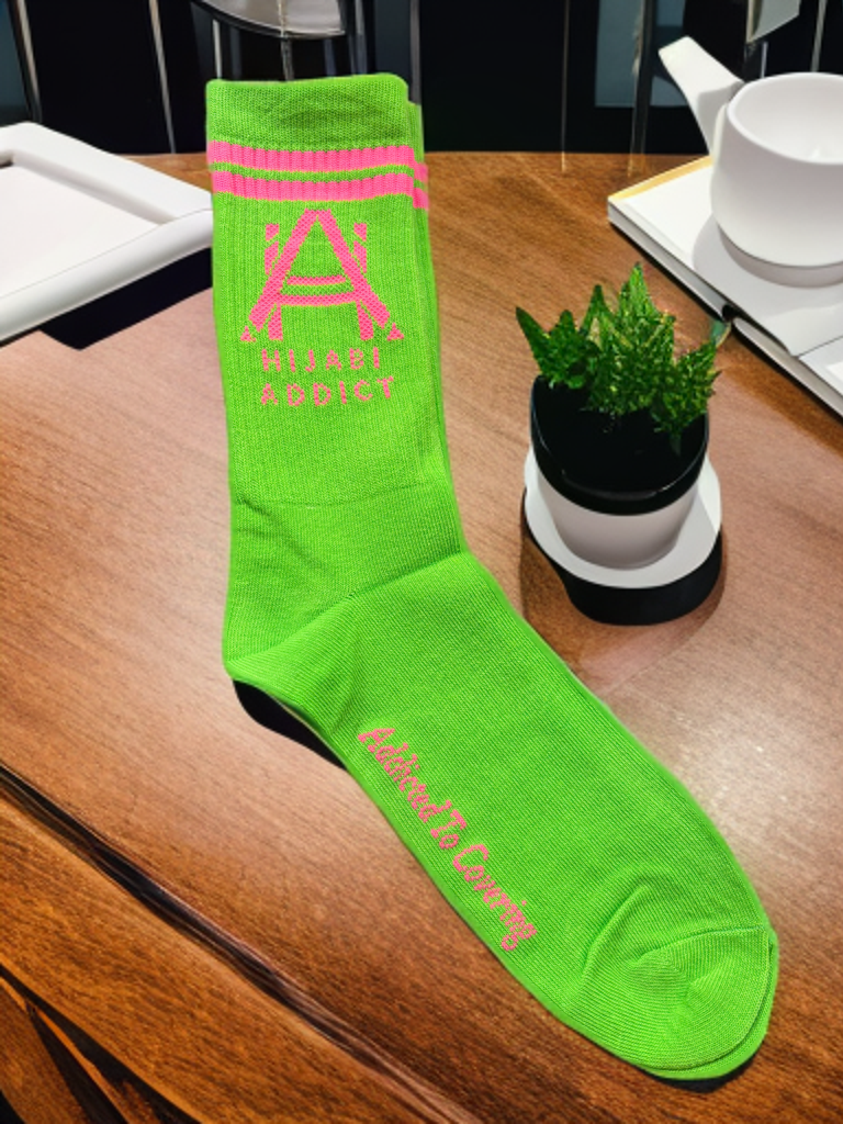 ARE YOU ADDICTED TO COVERING? – Hijabiaddict